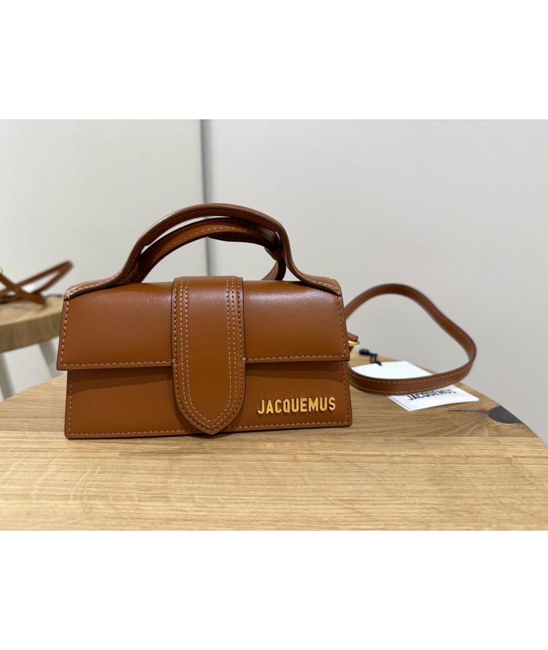Сумки через плечо JACQUEMUS для женщин купить за 70000 руб, арт. 891946 ...